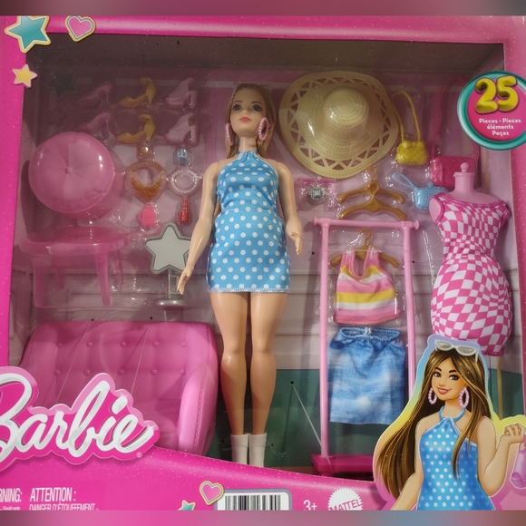 Mattel | Toys | 25 Piece Curvy Barbie Gift Set | Poshmark